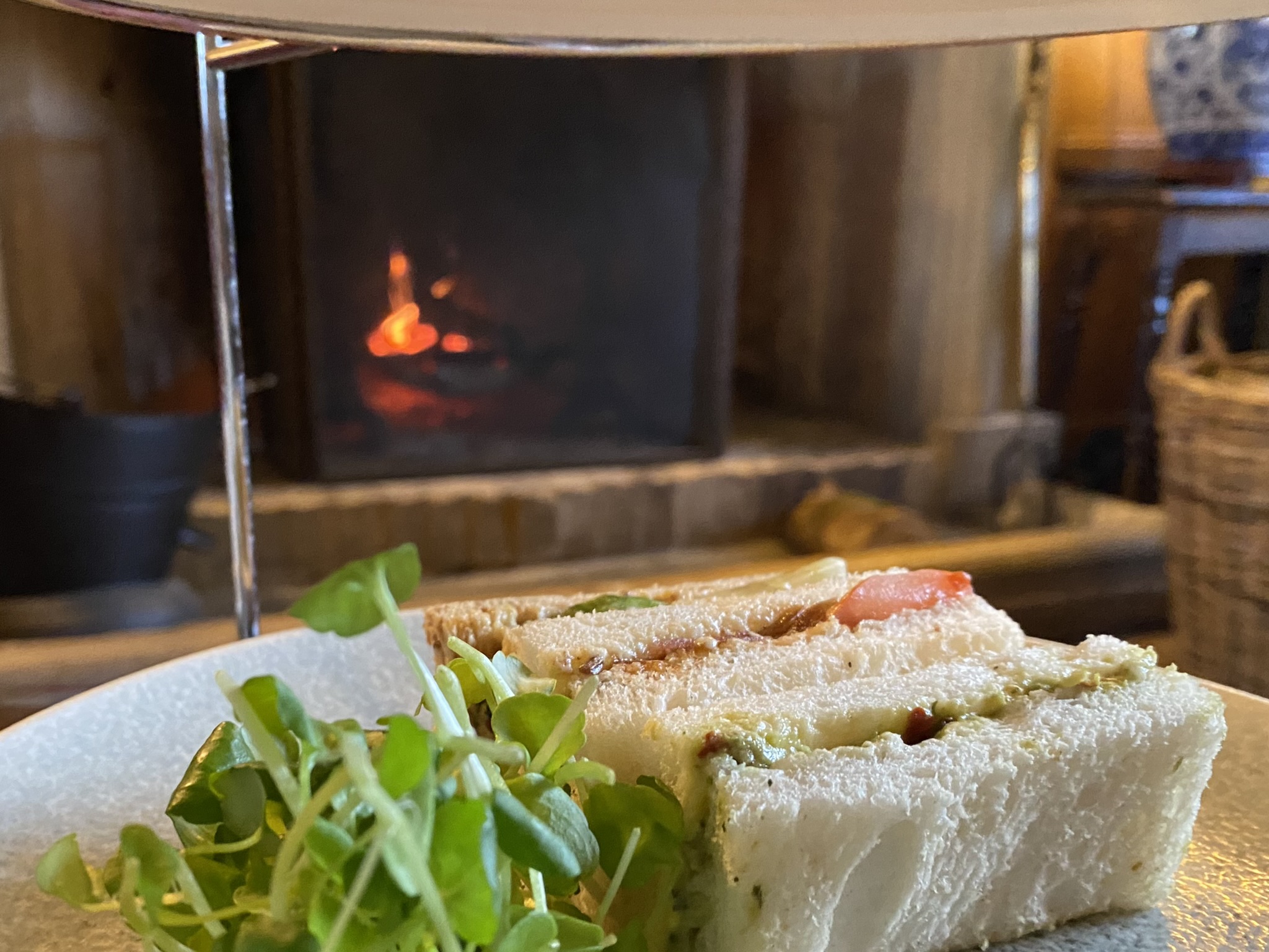 A Festive Afternoon Tea at Buckland Manor ∙ A Tale of Two Teas – Taste ...